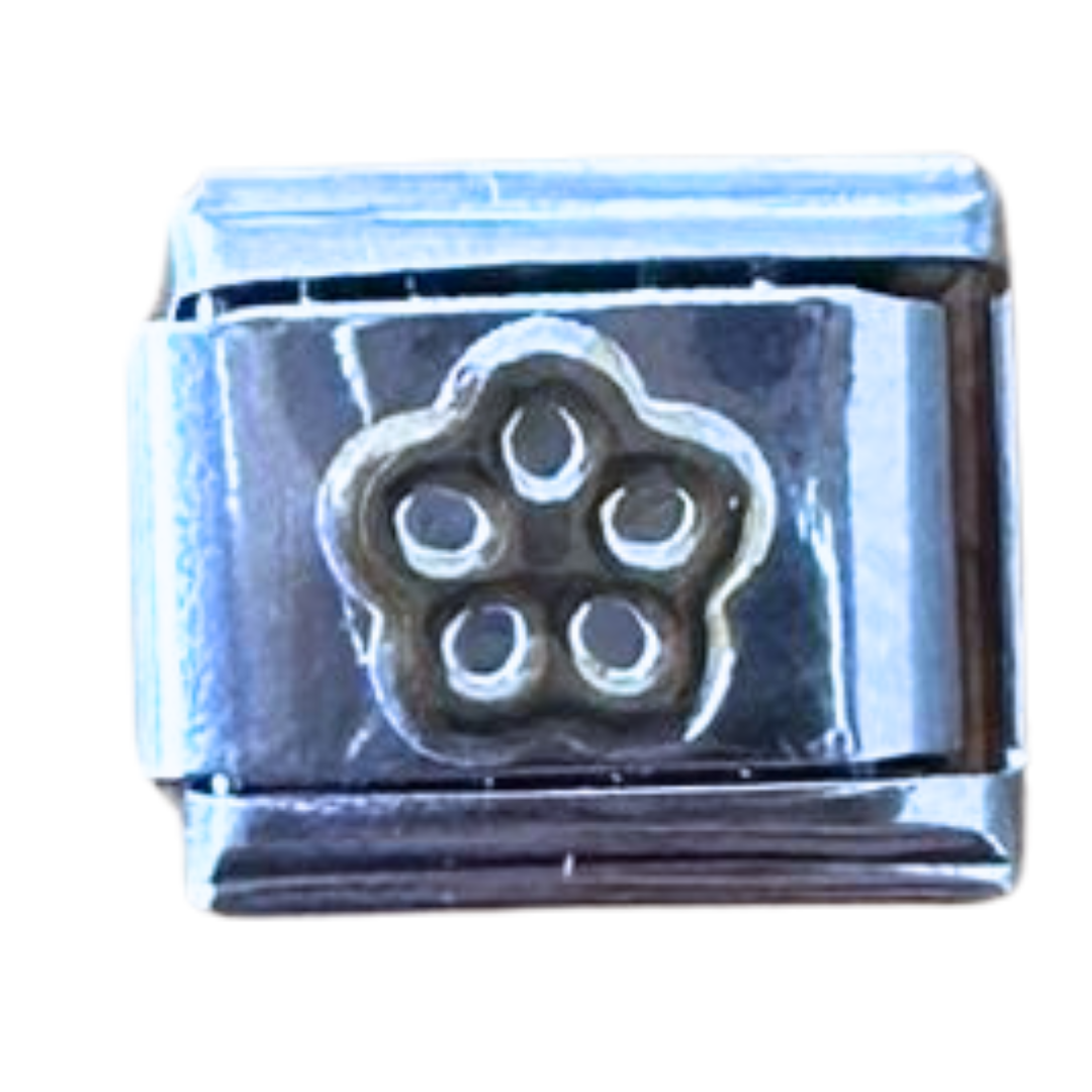 Gold Outline Daisy | Club Cupid | Italian Charms | New Zealand – clubcupid